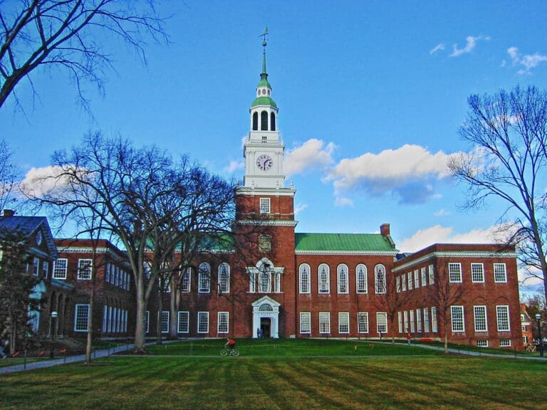 15 Innovative Universities in the USA That Are Changing the Future ...