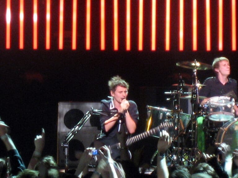 These Are the 20 Best Rock Bands of the 2000s - The Quick Report