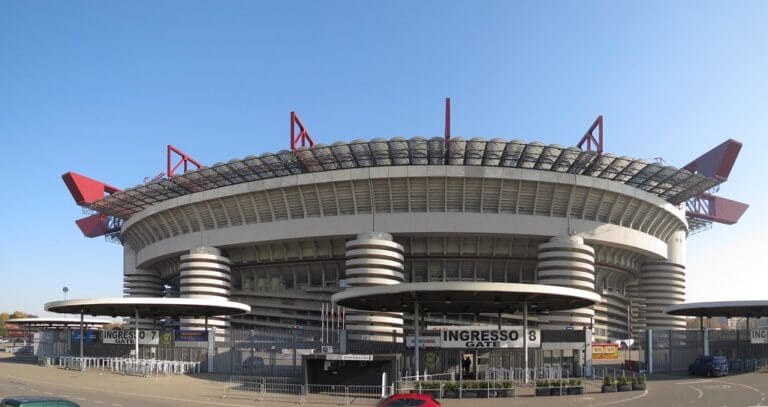 The 10 Most Iconic Sports Stadiums Around the World - The Quick Report