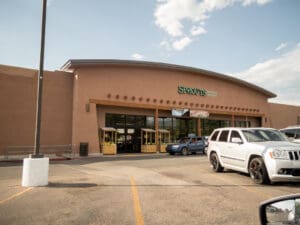 10 Grocery Stores with the Best Rewards Programs - The Quick Report