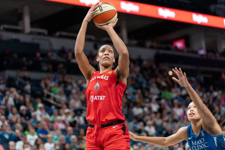 The 20 Greatest Moments in WNBA History - The Quick Report