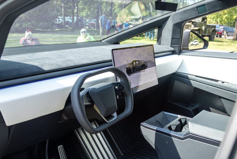 20 Things You Didn't Know About the Cybertruck - The Quick Report