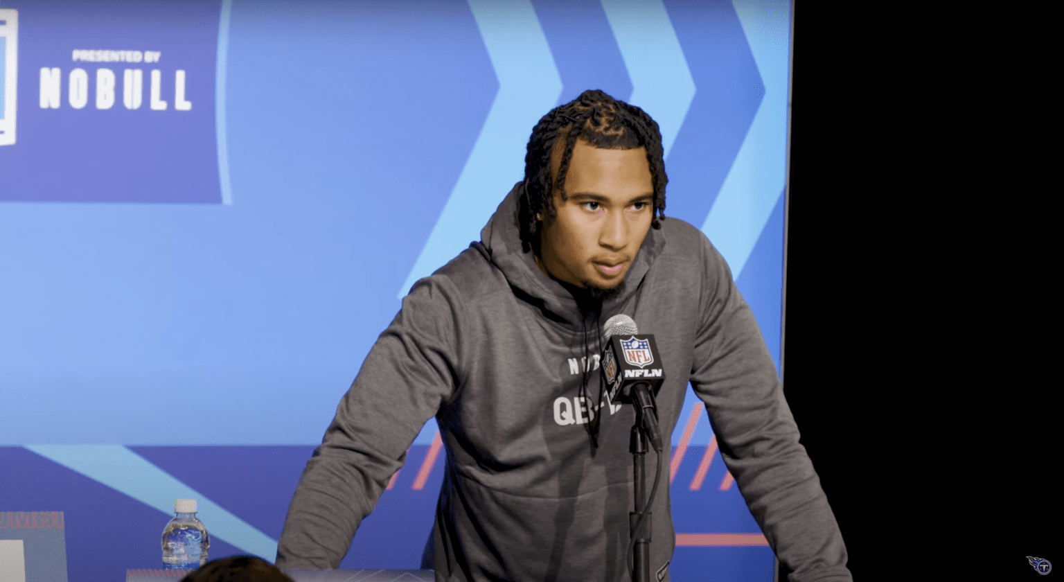 These Were the 15 Best Quarterbacks of the 24-25 NFL Season - The Quick ...