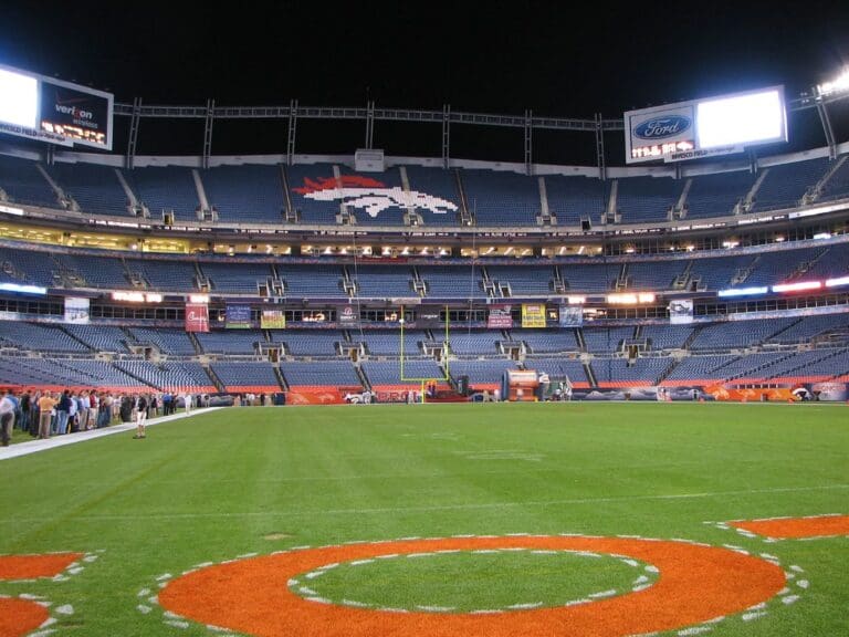 The 15 Biggest NFL Team Rivalries in History - The Quick Report
