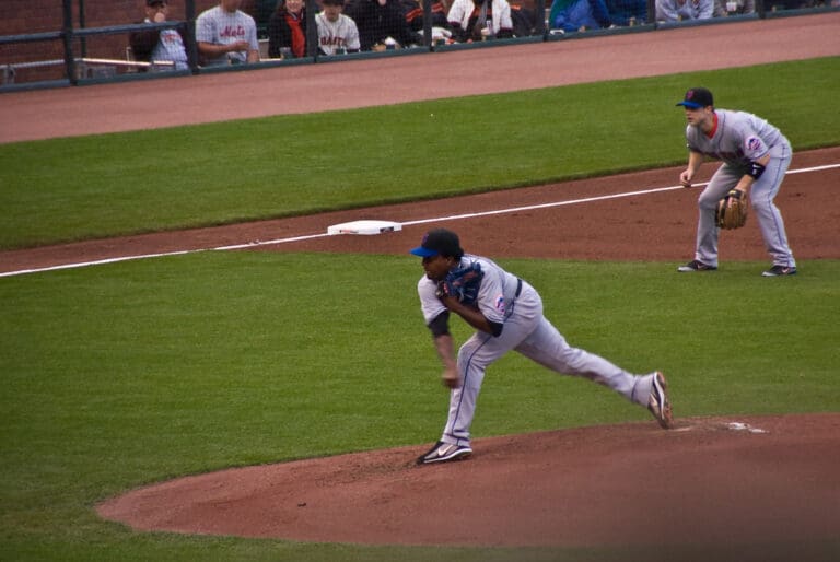 Ranking the Most Dominant MLB Players of the 1990s - The Quick Report