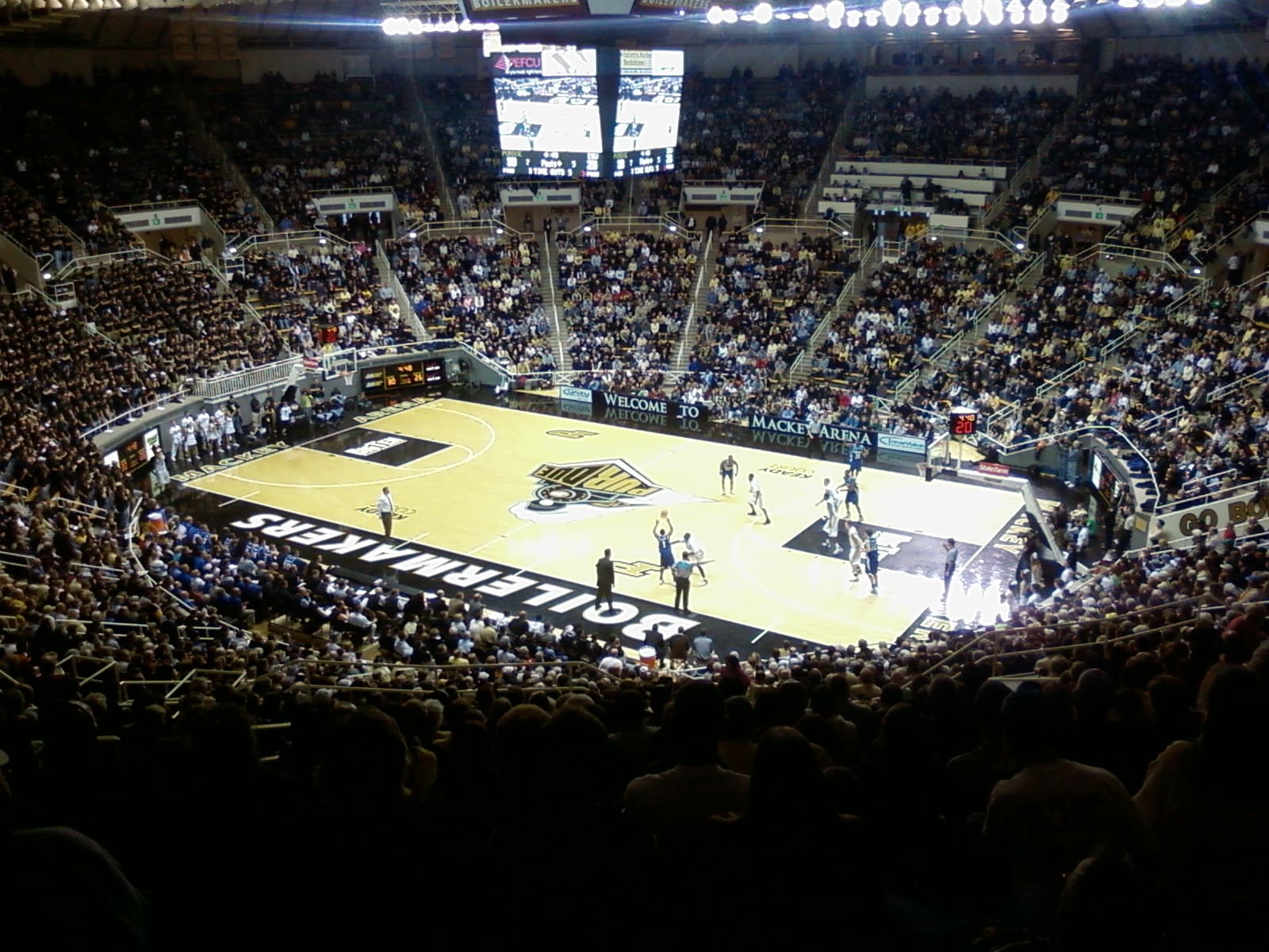 The 10 Best Student Sections in College Sports, Ranked - The Quick Report