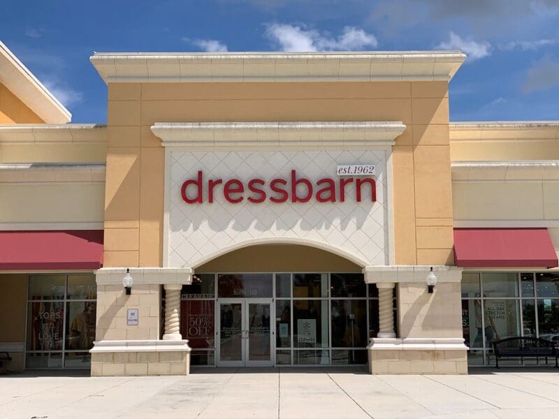 20 Beloved Retail Chains That Are Gone But Never Forgotten - The Quick ...