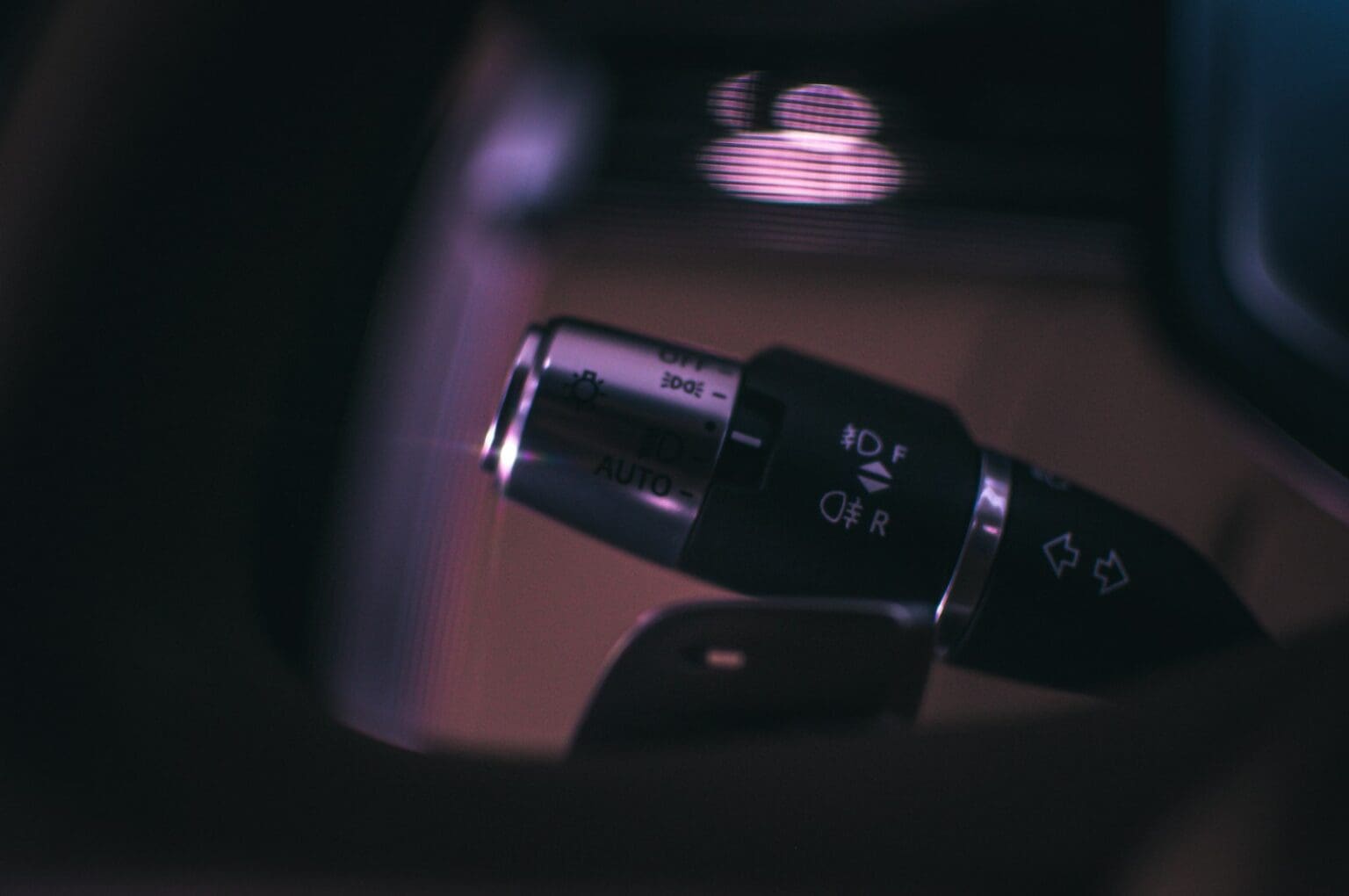 20 Common Mistakes That Make You a Bad Driver - The Quick Report