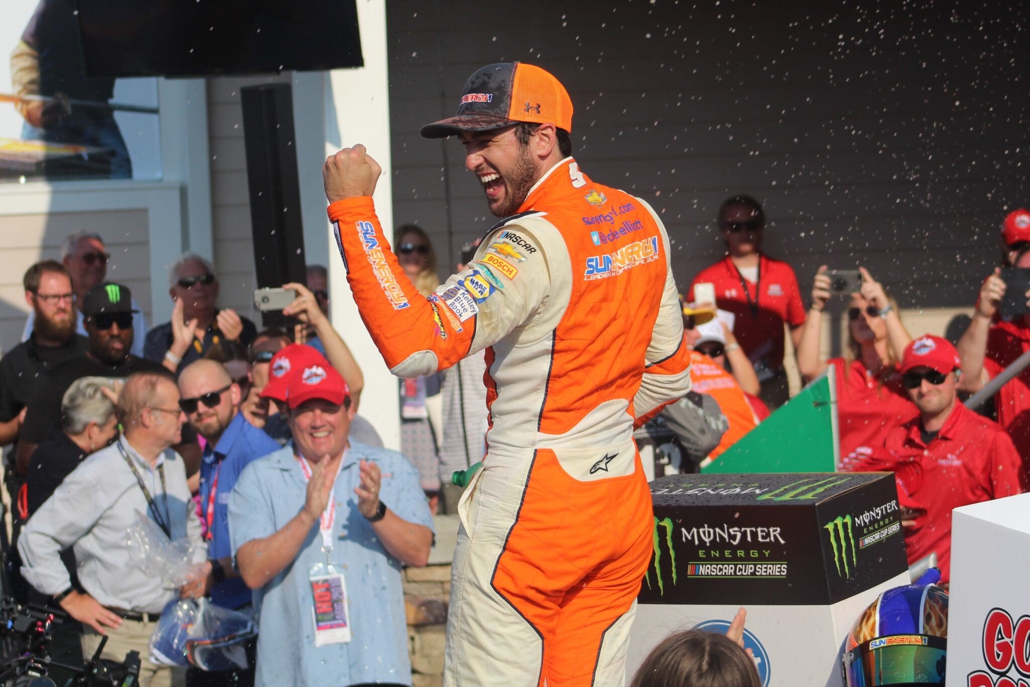 These 15 NASCAR Drivers Are Dominating the Track Right Now - The Quick ...
