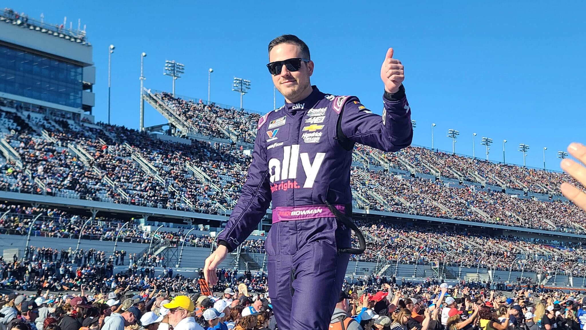 These 15 NASCAR Drivers Are Dominating the Track Right Now - The Quick ...