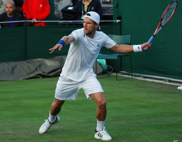 Left-Handed Tennis Players Who Changed The Game Forever - The Quick Report