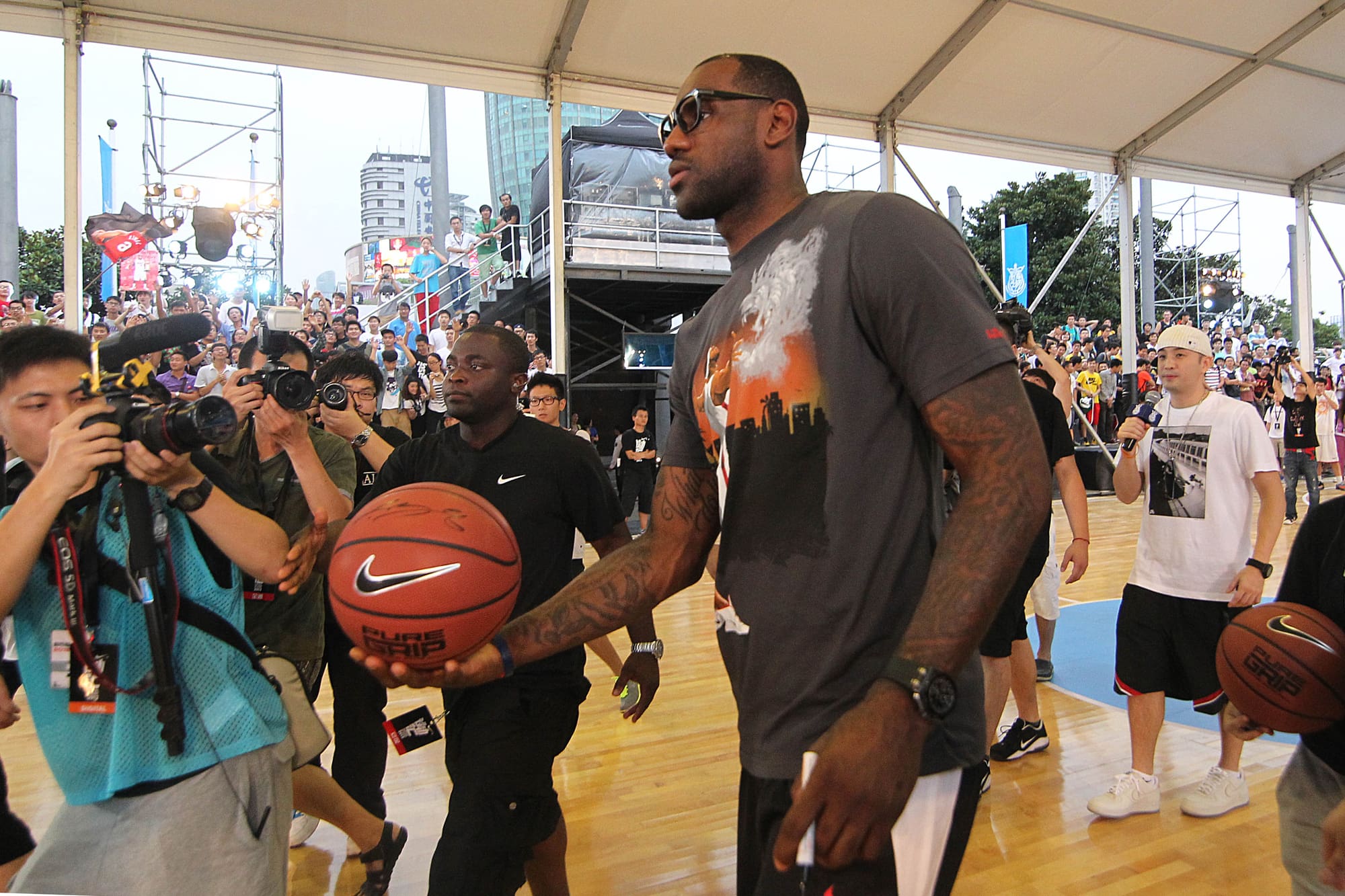 20 Reasons Why LeBron James is the Undisputed GOAT - The Quick Report