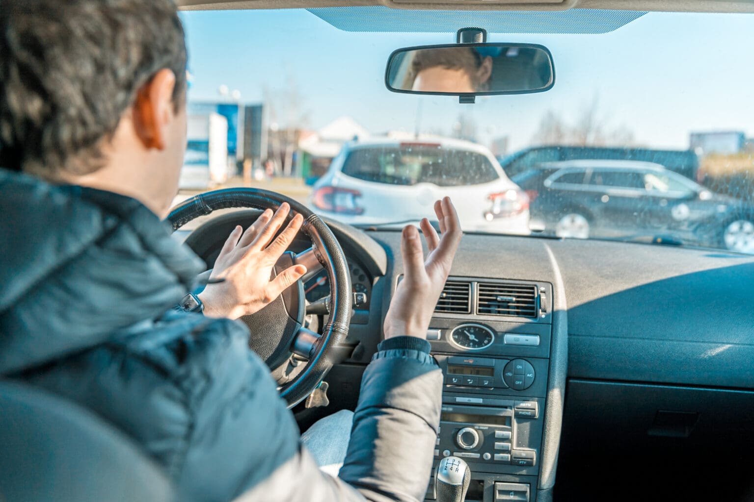 20 Common Mistakes That Make You a Bad Driver - The Quick Report