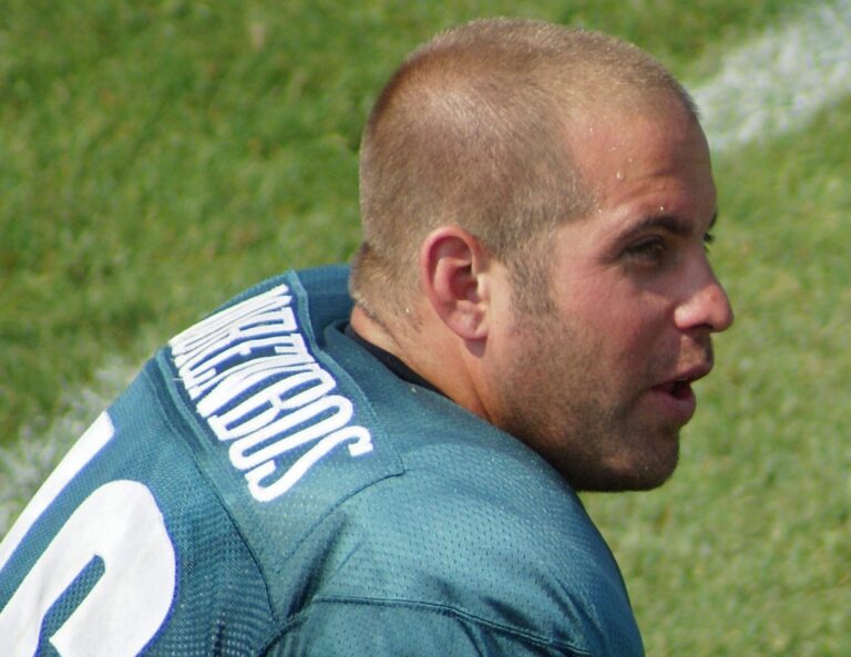 Ranking 10 Long Snappers Who Revolutionized Football - The Quick Report