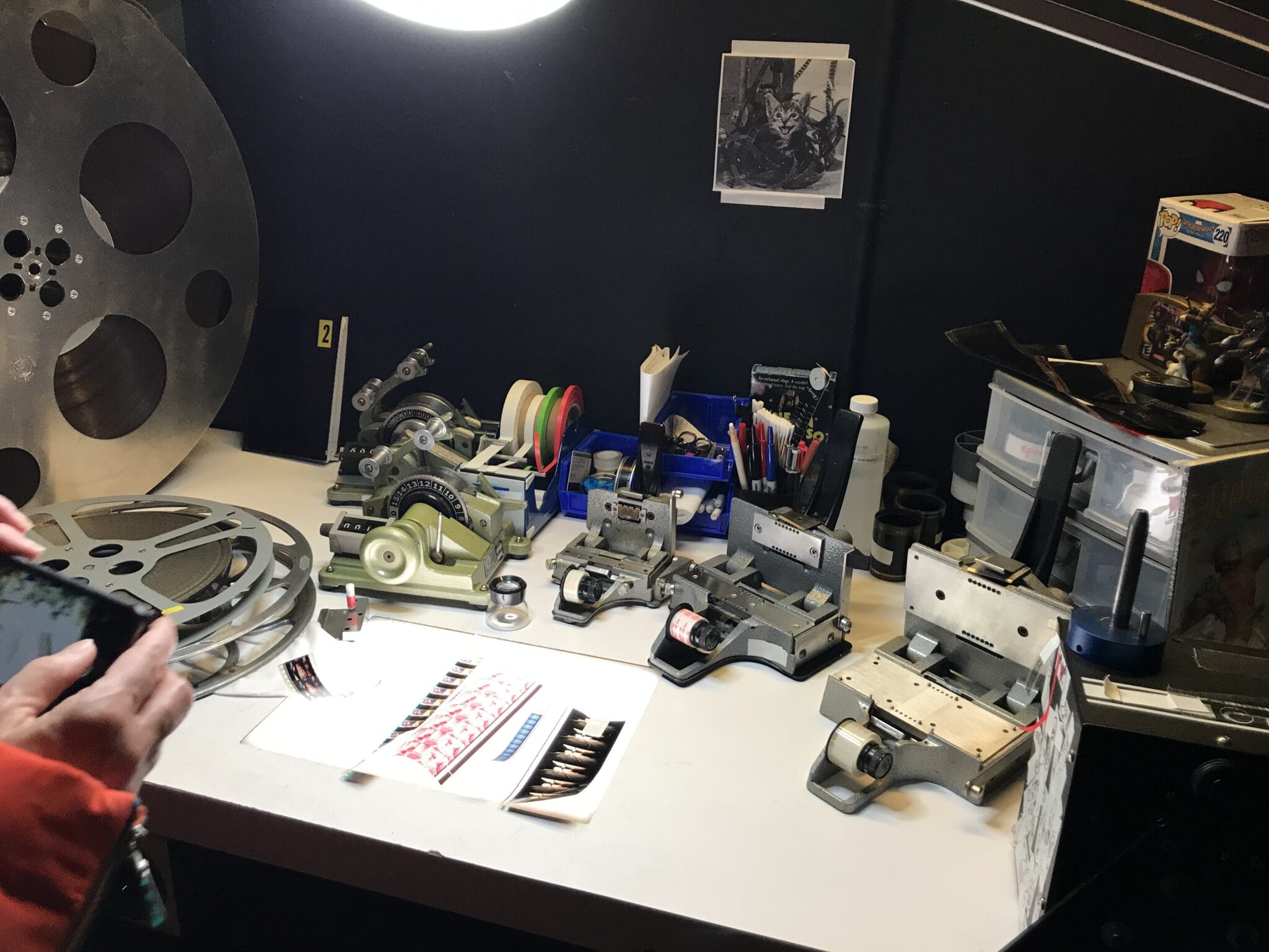 These 15 Jobs From The 80s And 90s Don't Exist Anymore - The Quick Report