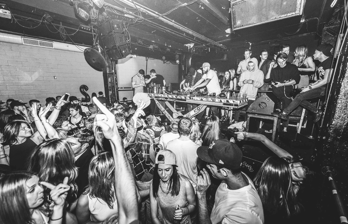 30 Slang Words That Instantly Reveal Your Generation - The Quick Report